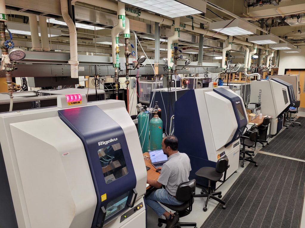 Enabling labs and tools – SQMS Center